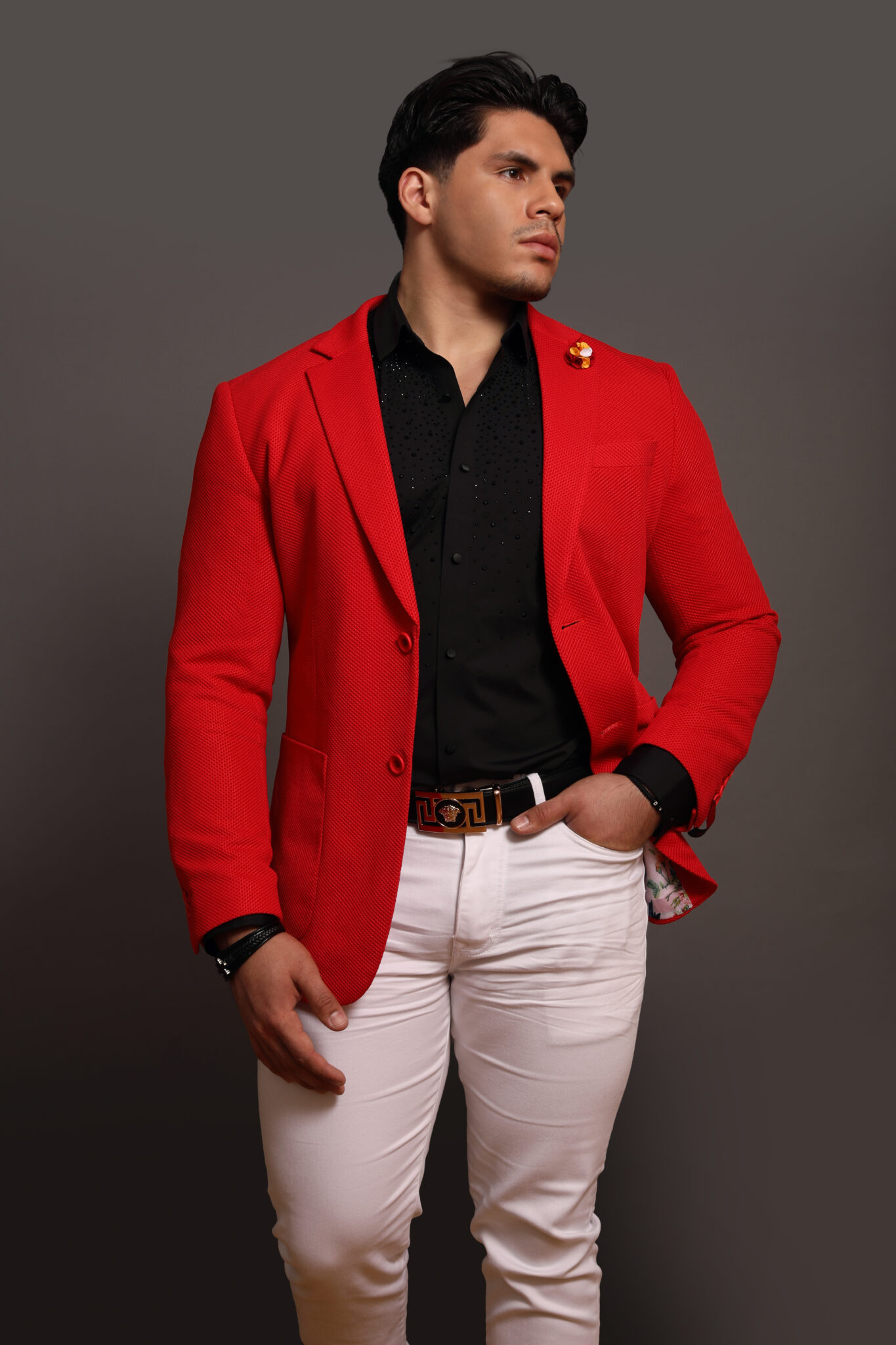 Joshua León regresa con "Recuérdame Amar", una oda al amor y la ...