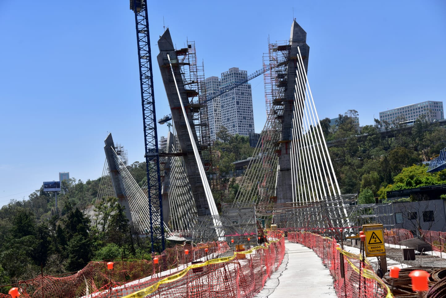 Que puente atirantado de "El Insurgente" es único en el mundo - DE ...